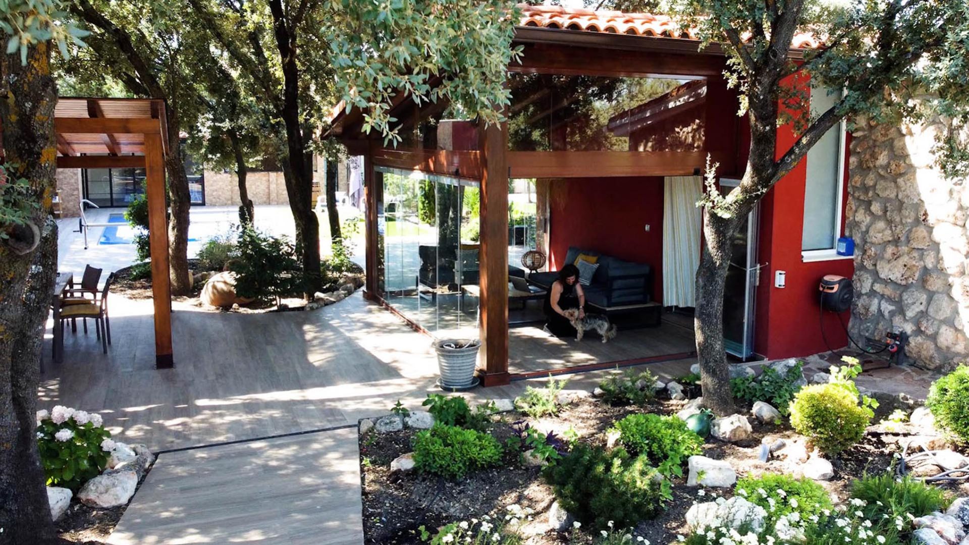 Cómo diseñar un solárium en la terraza - Lumon