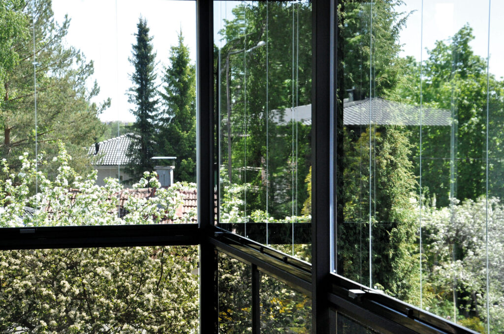 Navigating balcony fire safety regulations: Essential considerations ...